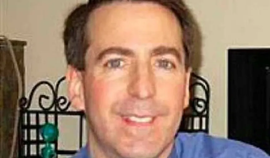 Tatăl lui Adam Lanza şi-a exprimat compasiunea faţă de familiile ...