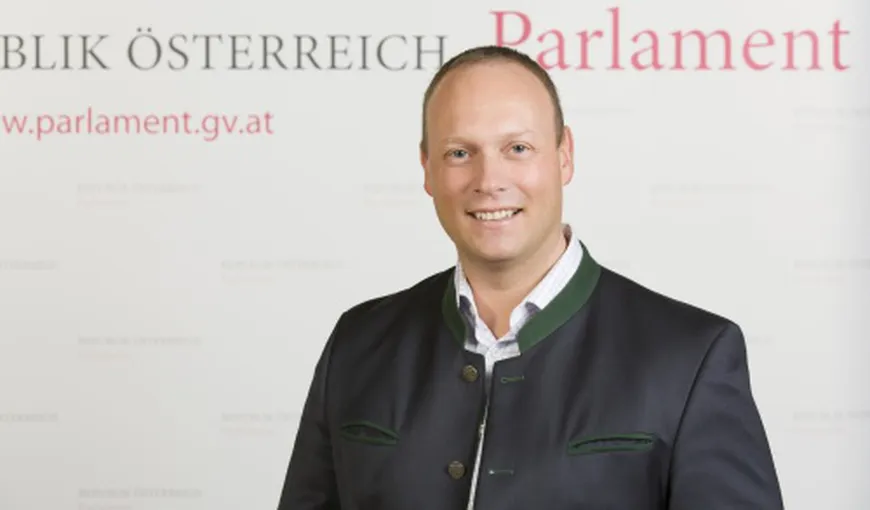 Un politican extremist austriac îi numeşte "oameni ai cavernelor" pe ...