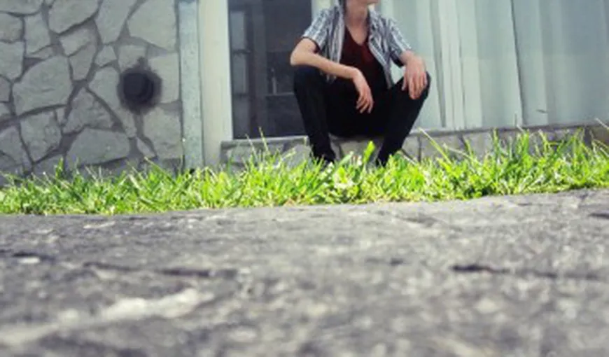 Ce faci când copilul îţi răspunde obraznic. Trebuie să ignori sau nu?